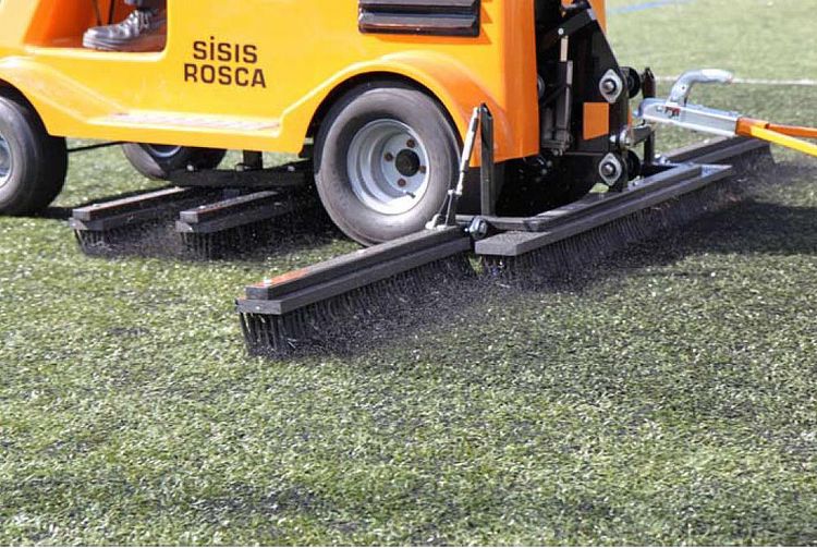 SISIS Rosca keeps state of the art synthetic pitch playing perfectly